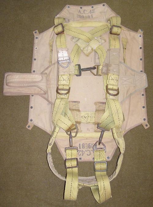 Parachute Model T-5, Paratrooper Reliance MFG CO June 1943